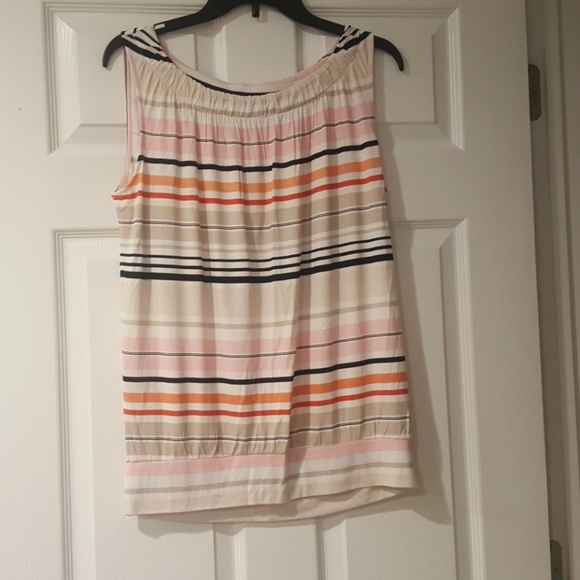 LOFT | Tops | Euc Womens Loft Size Small Top | Poshmark